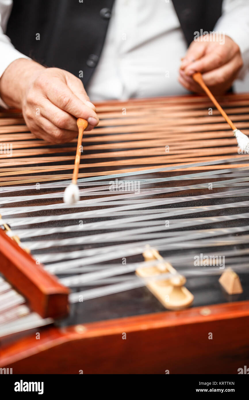 Vibration stringed instrument hi-res stock photography and images - Alamy