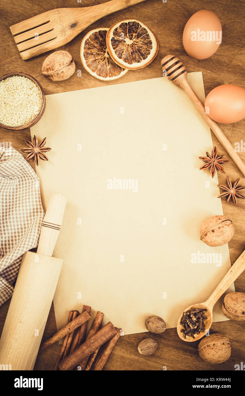 Empty paper for recipe of Christmas baking. Culinary background Stock ...