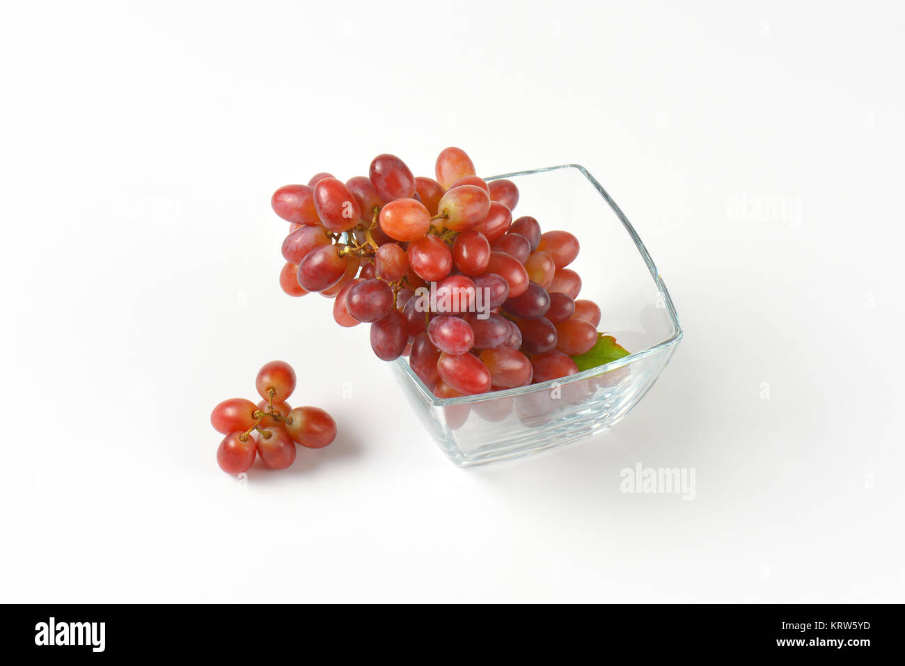fresh red grapes Stock Photo - Alamy