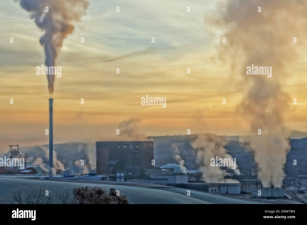 shaft under steam Stock Photo - Alamy