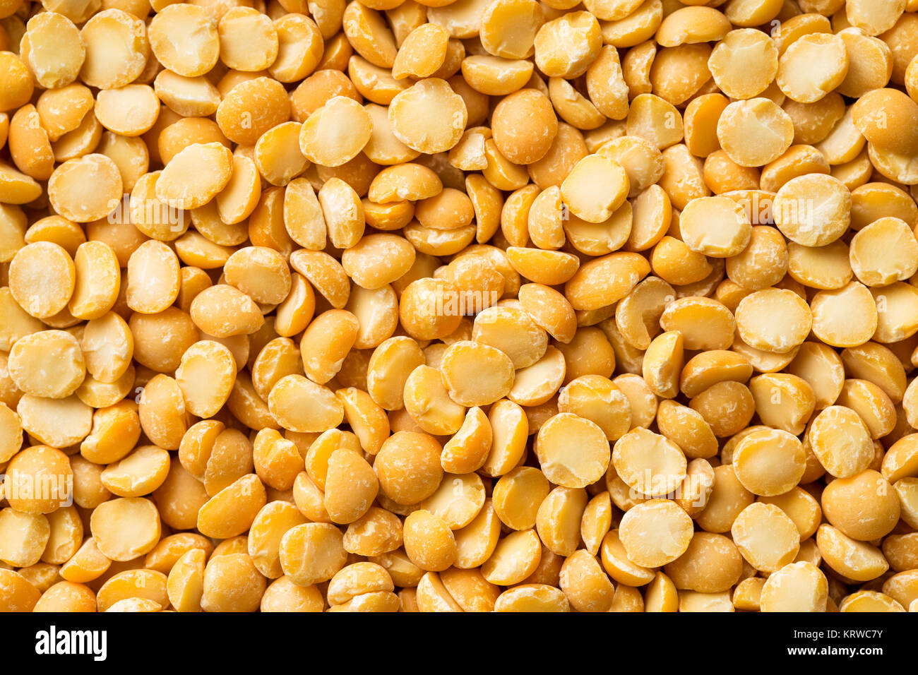 Yellow split peas Stock Photo - Alamy