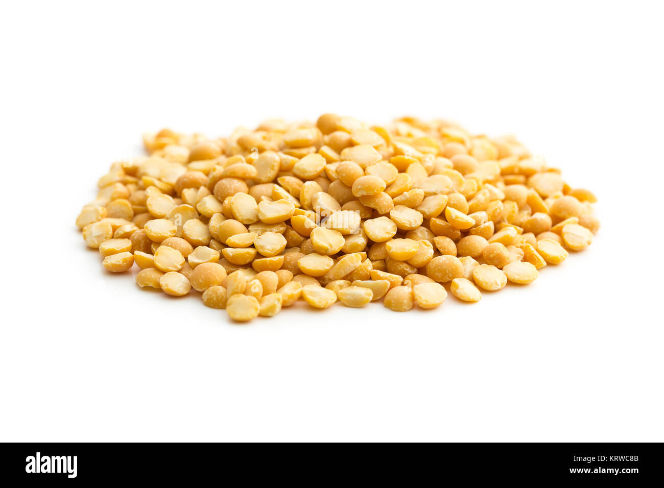 Yellow split peas Stock Photo - Alamy