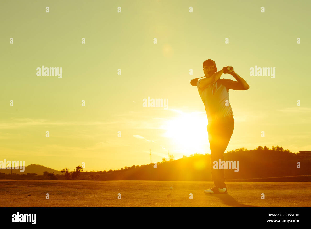 Man Playing Golf Stock Photo - Alamy