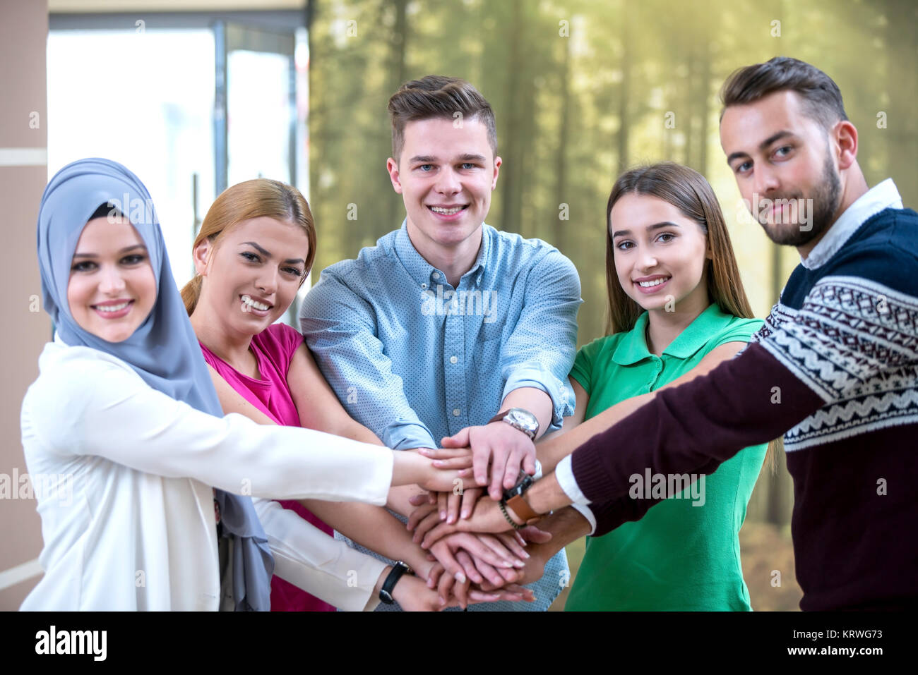 Business Team Celebration Party Success Concept, startup, cowrking ...