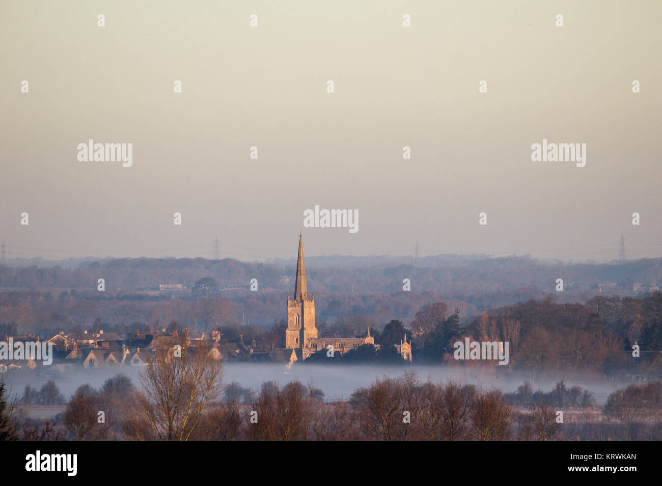 Lechlade church hi-res stock photography and images - Alamy