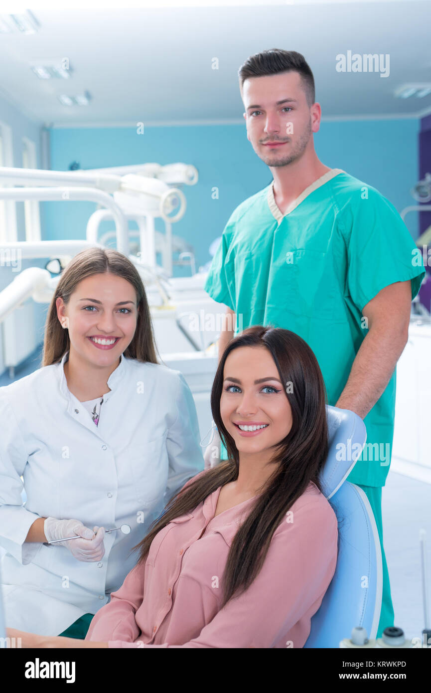 Doctor talking with her patient. Dentist concept Stock Photo - Alamy