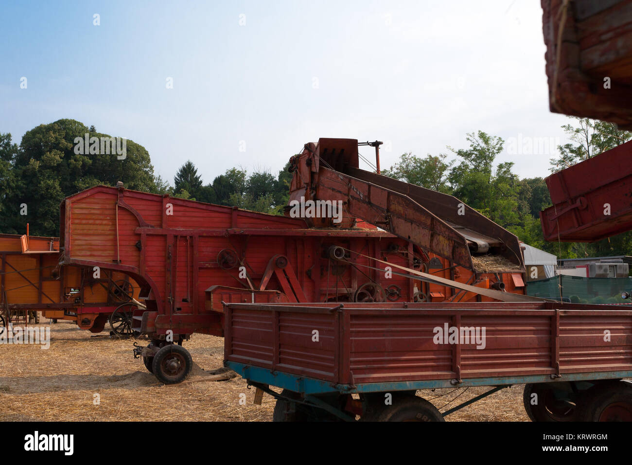 Trusser hi-res stock photography and images - Alamy