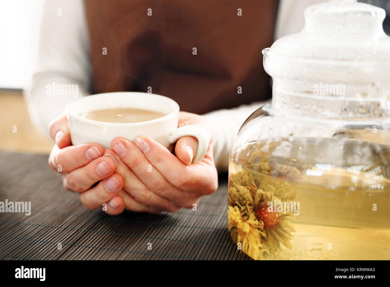 tearoom,aromatic brew of green tea thriving. steaming tea,tearoom Stock ...