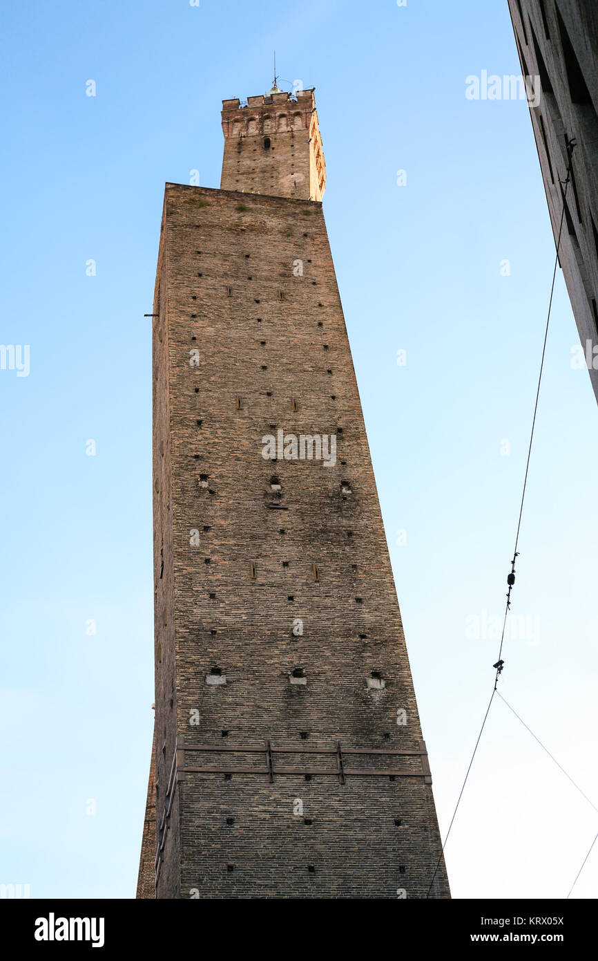 Due Torri (Two tower) symbol of city Bologna Stock Photo - Alamy