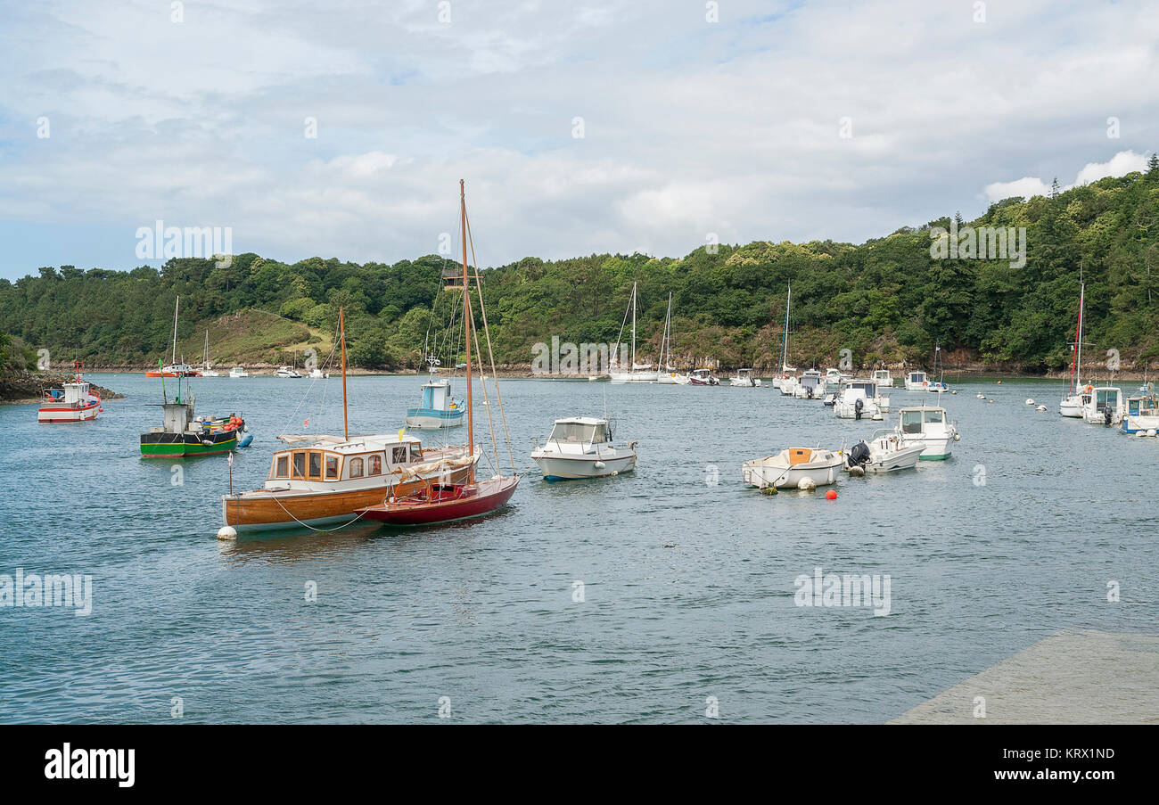 coastal scenery at the Belon River in Brittany, France Stock Photo - Alamy
