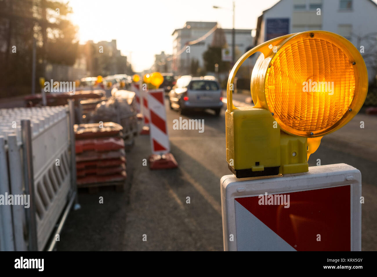 Baustellenwarnleuchte hi-res stock photography and images - Alamy