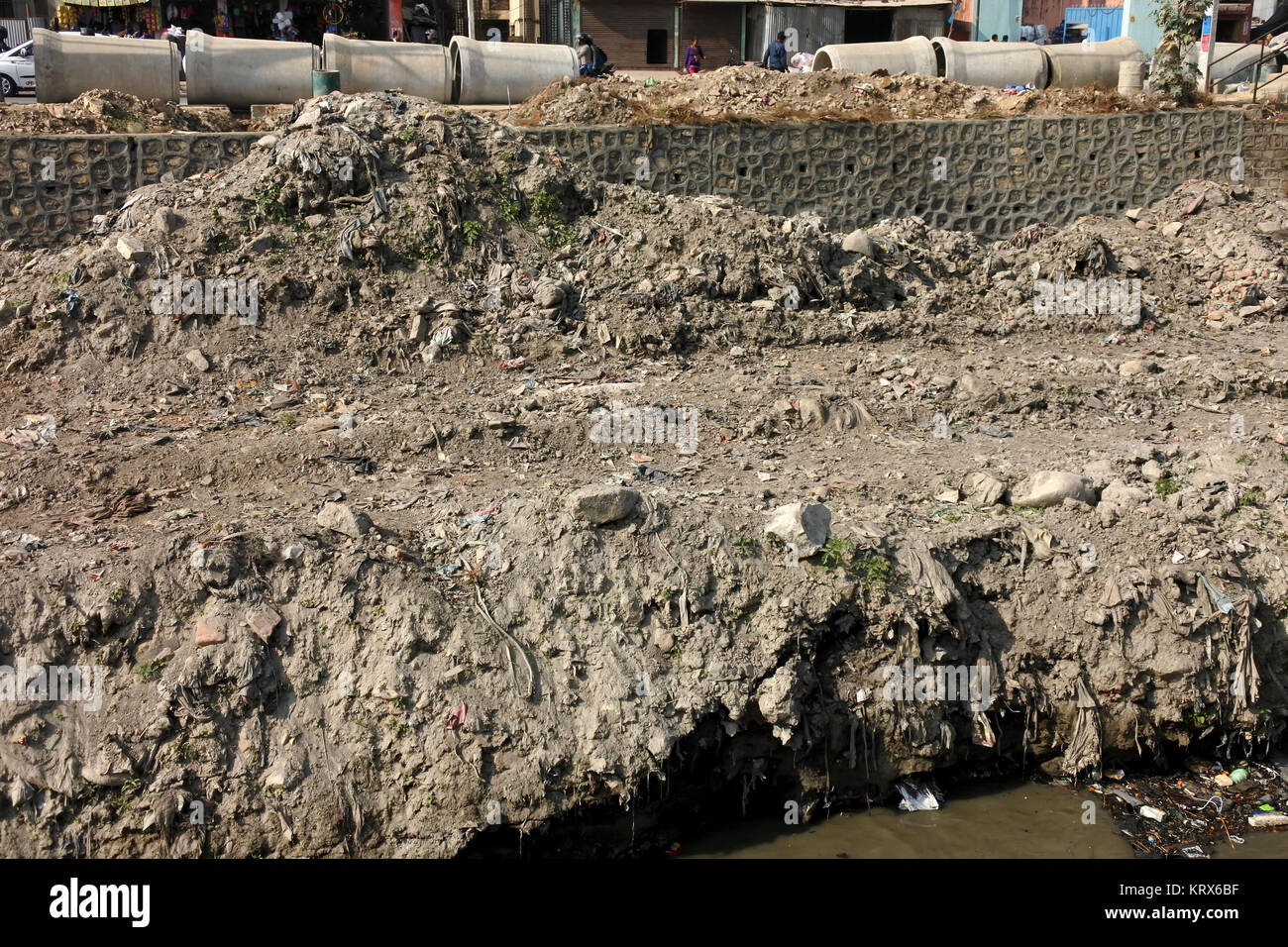 Silt build up hi-res stock photography and images - Alamy