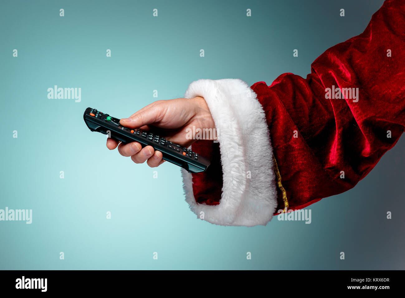 Hand tv remote turning off hi-res stock photography and images - Alamy