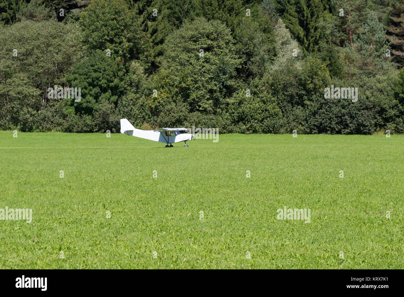 Landing plane and train hi-res stock photography and images - Alamy