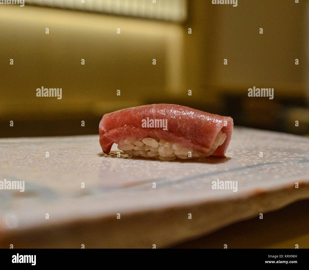 Akami tuna at an omakase sushi restaurant Stock Photo - Alamy