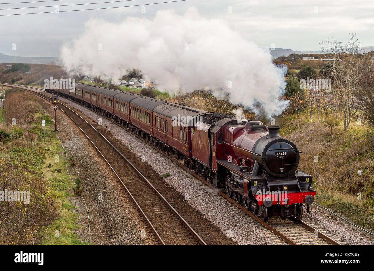 Conway, Wales, UK. 18th Nov, 2017. LMS Stanier Jubilee 45699 Galatea ...
