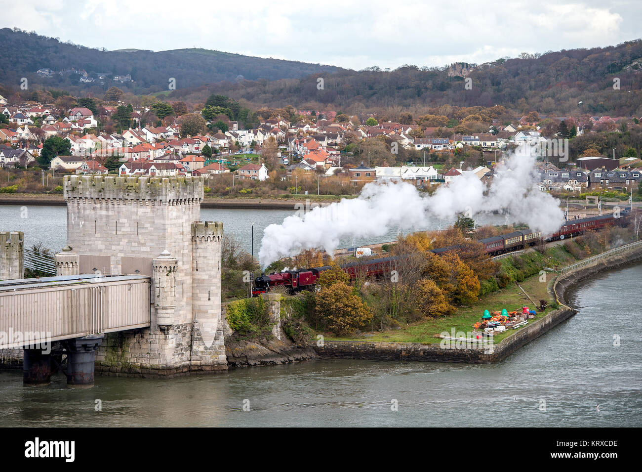 Conway, Wales, UK. 18th Nov, 2017. LMS Stanier Jubilee 45699 Galatea ... Conway, Wales, UK. 18th Nov, 2017. LMS Stanier Jubilee 45699 Galatea ...