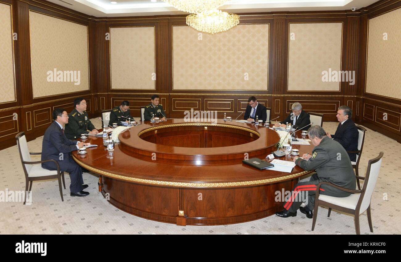 Tashkent. 20th Dec, 2017. Uzbek President Shavkat Mirziyoyev (2nd R ...