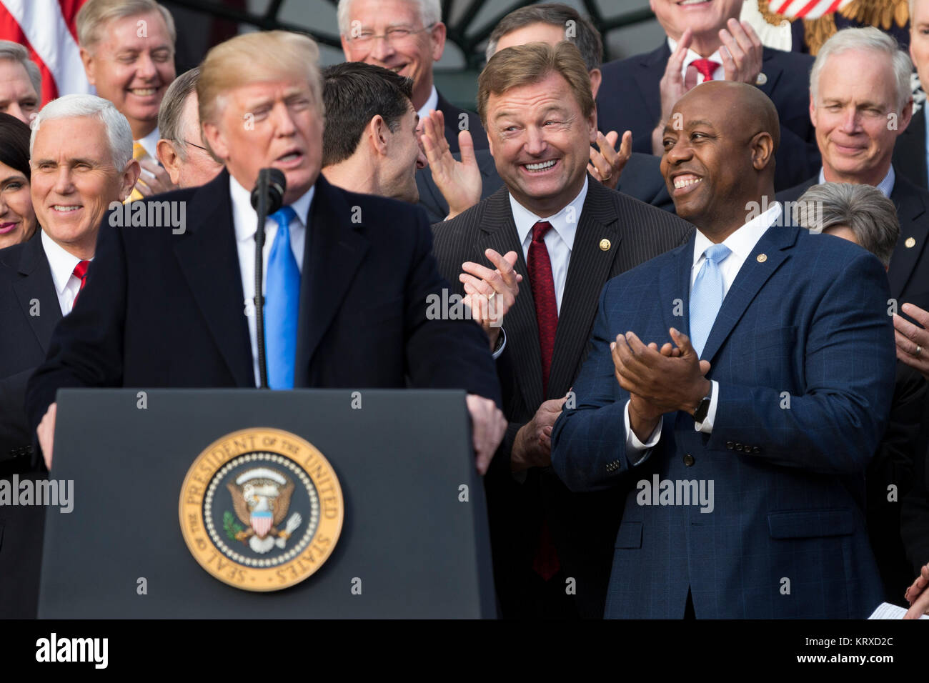 Speaker of The House Paul Ryan, Republican of Wisconsin, center left ...