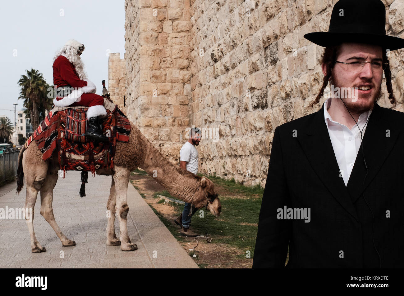 Jerusalem, Israel. 21st December, 2017. An ultra Orthodox religious ...