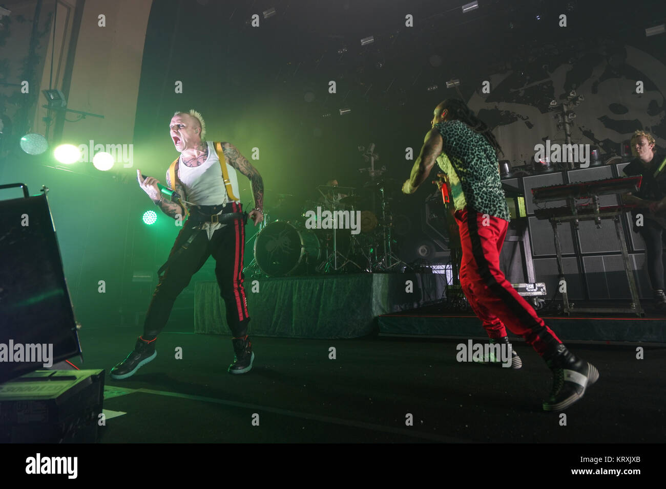 The prodigy band hi-res stock photography and images - Alamy