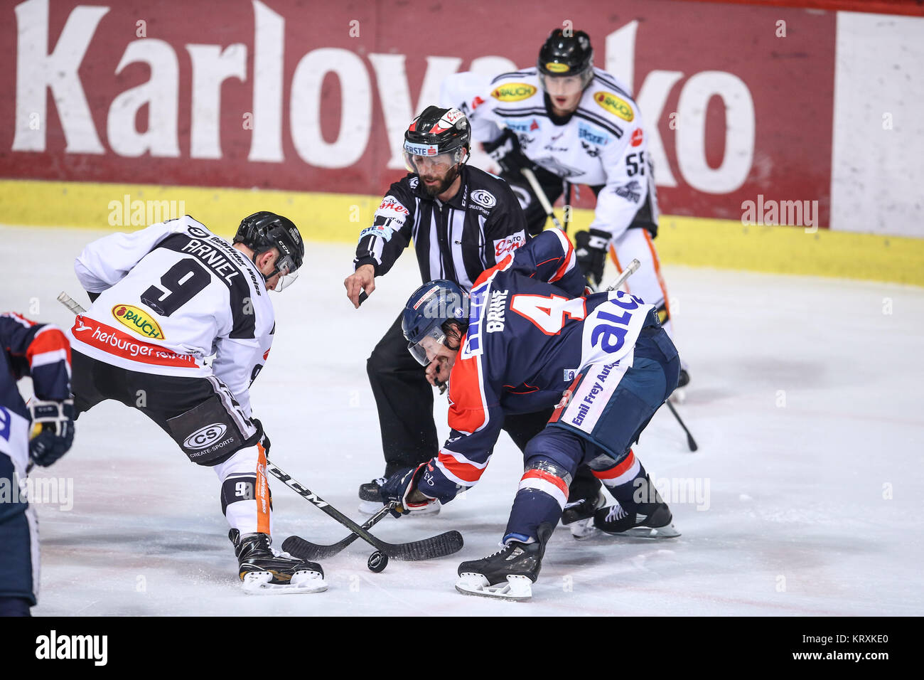 Jamie arniel hi-res stock photography and images - Alamy