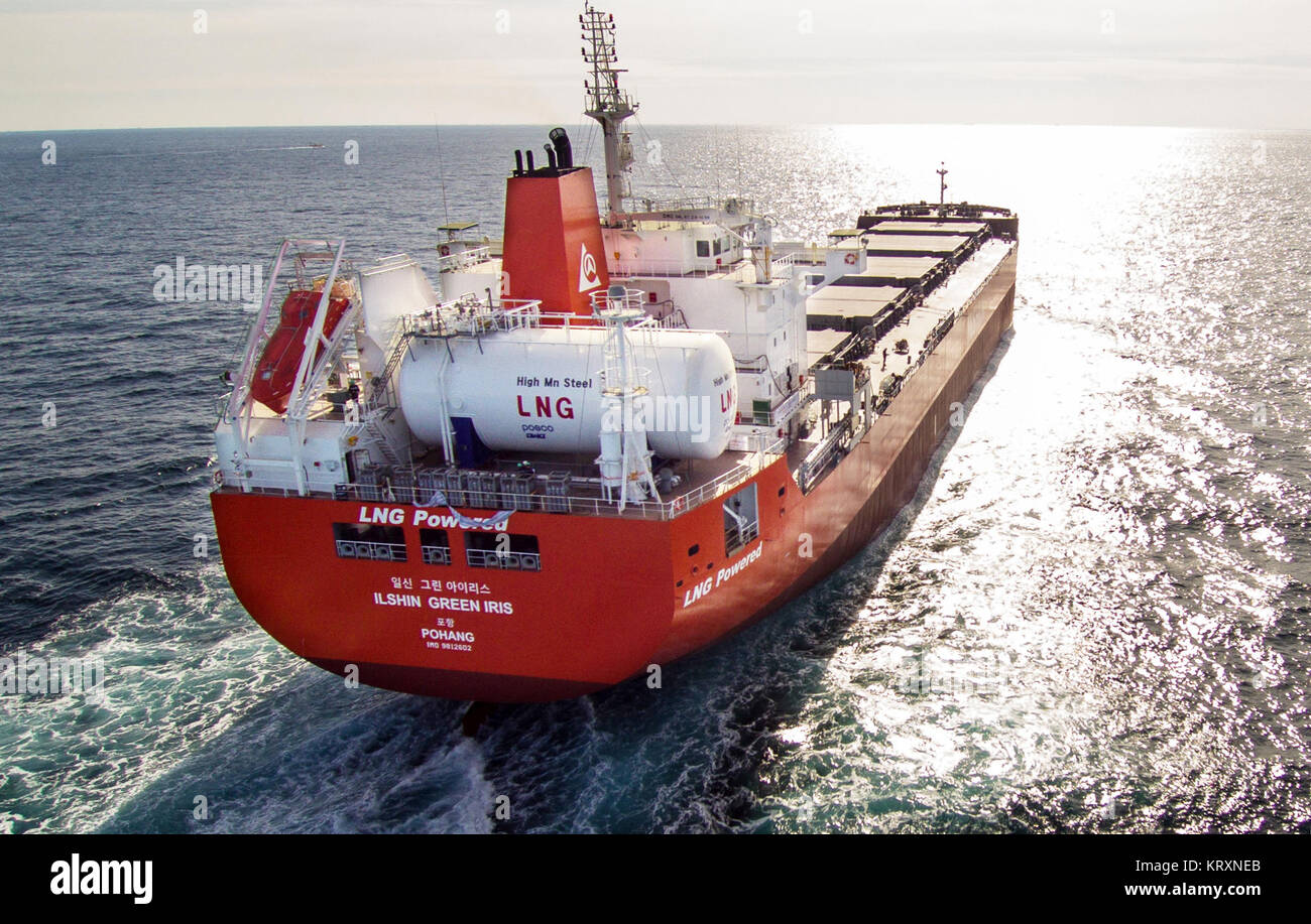 22nd Dec, 2017. World's biggest LNG-powered bulk carrier This photo ...
