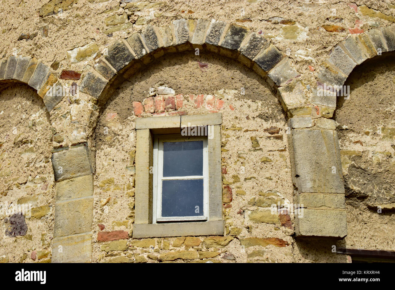 Rubble arches hi-res stock photography and images - Alamy
