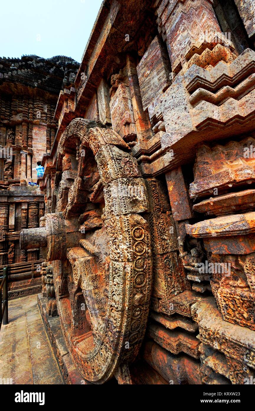 wheel of the konark temple at puri,india Stock Photo - Alamy