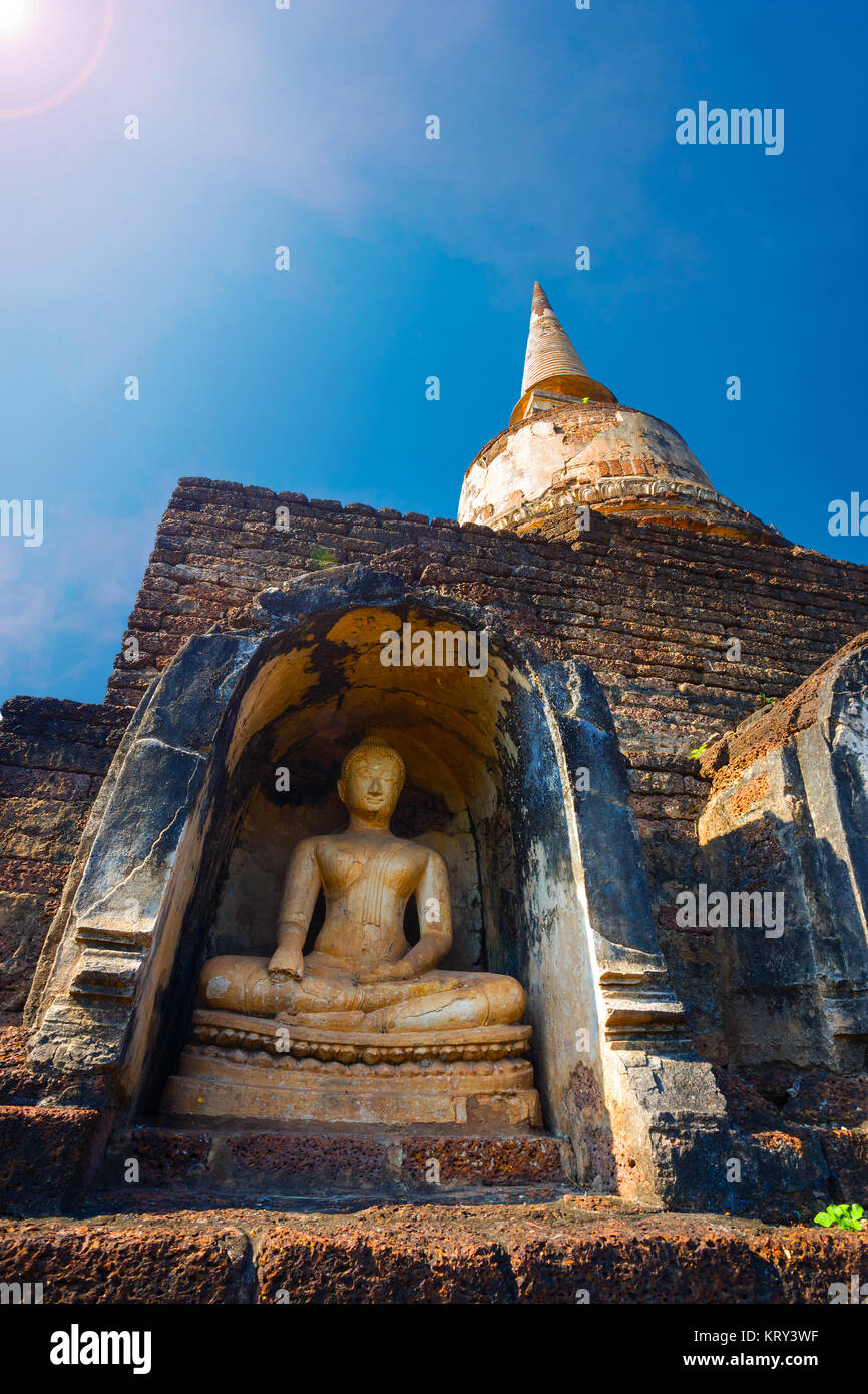 Wat Chang Lom Temple at Si Satchanalai Historical Park, a UNESCO world ...