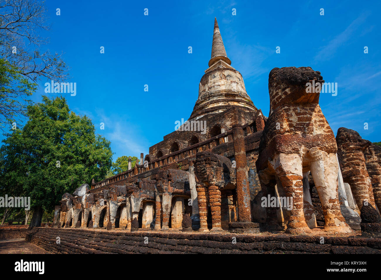 Wat Chang Lom Temple at Si Satchanalai Historical Park, a UNESCO world ...
