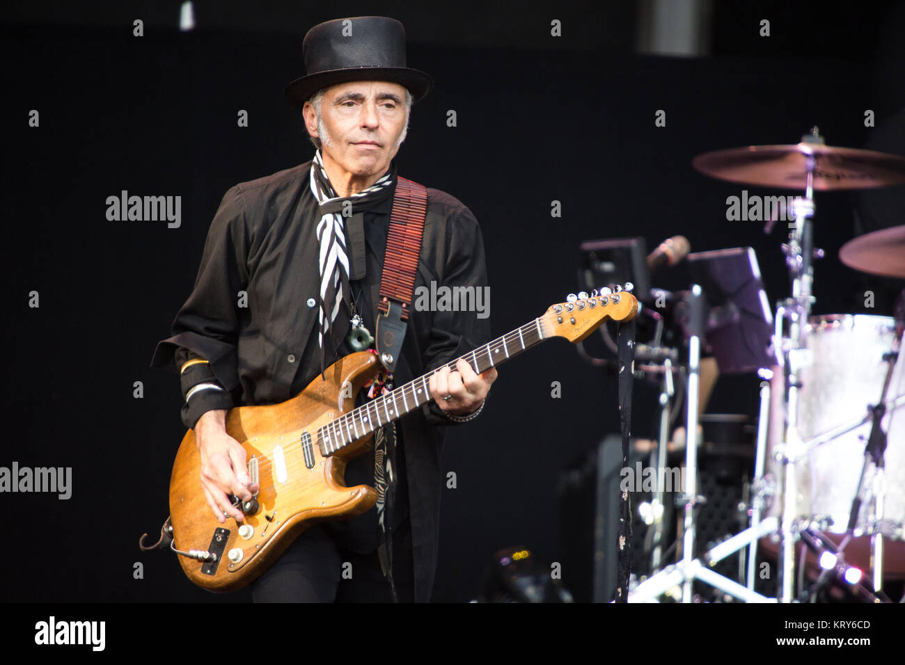 Bruce Springsteen Nils Lofgren High Resolution Stock Photography and ...