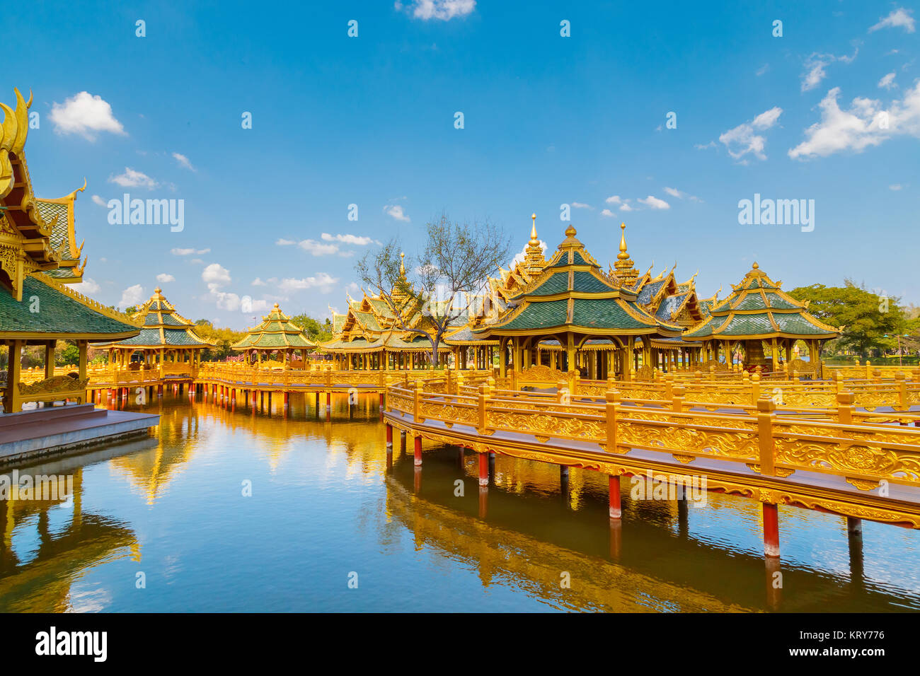 Pavilion of the Enlightened at Ancient Siam in Bangkok, Thailand ...
