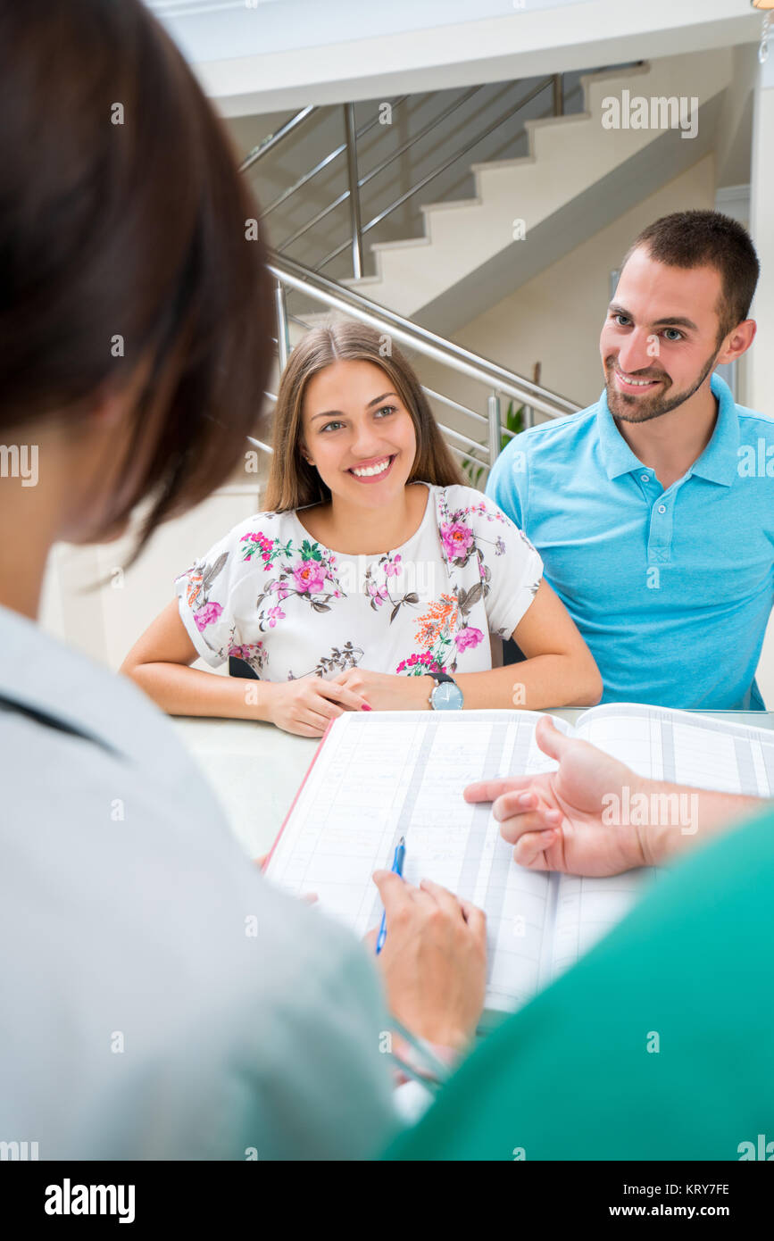 Practicing medicine hi-res stock photography and images - Alamy