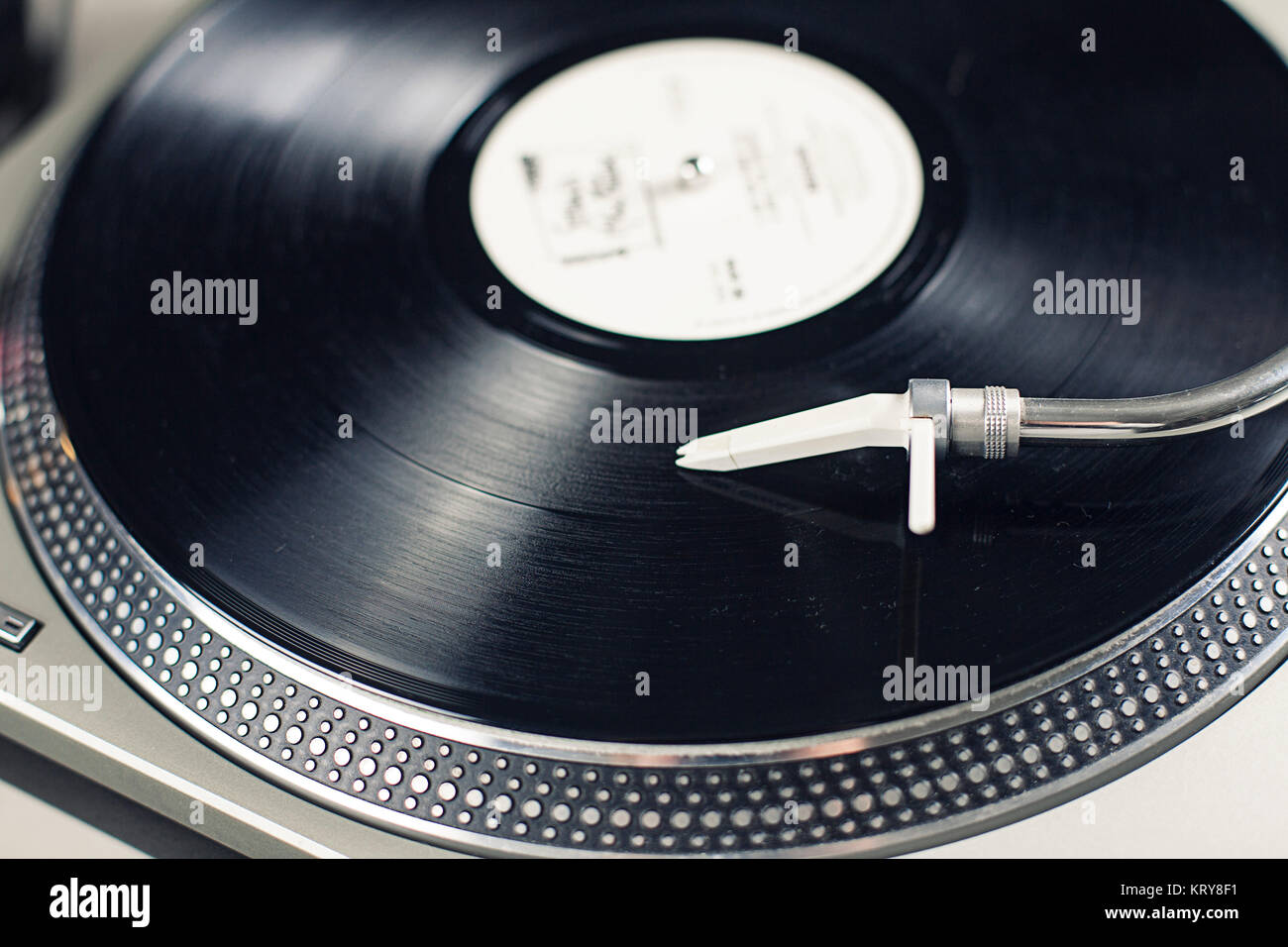 Vinyle album hi-res stock photography and images - Alamy