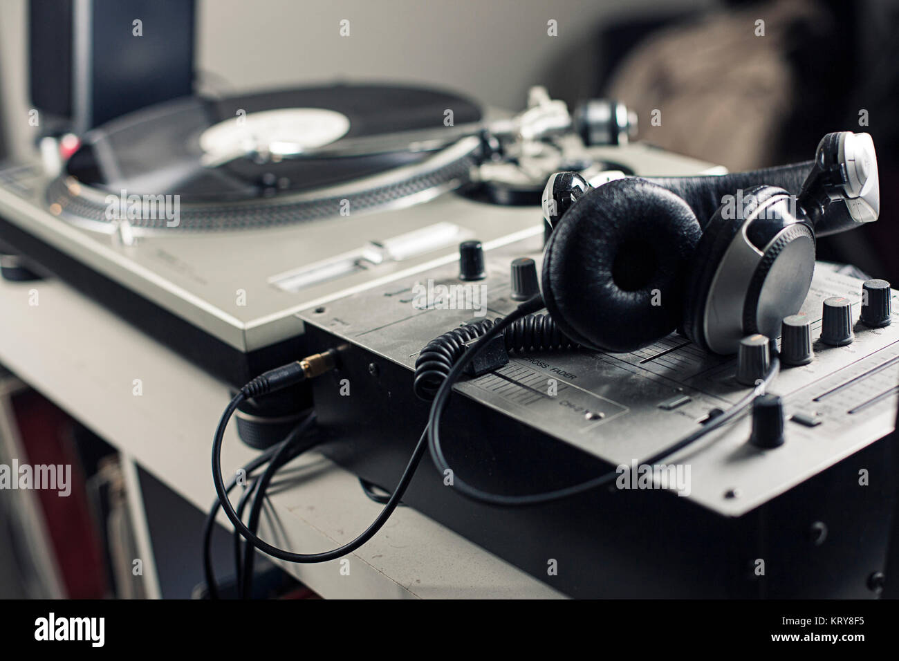 Progressive rap hi-res stock photography and images - Alamy