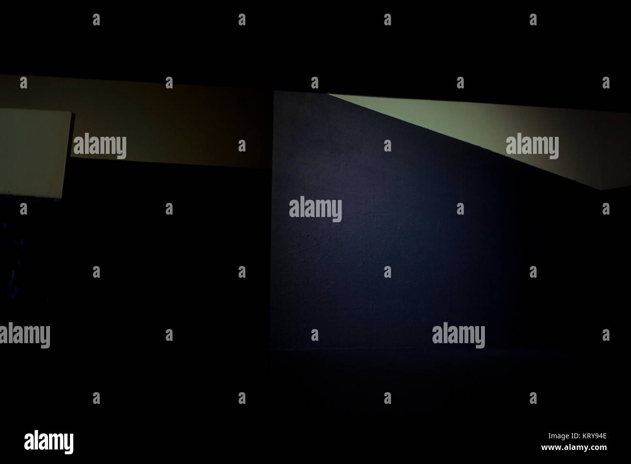 Room structure hi-res stock photography and images - Alamy