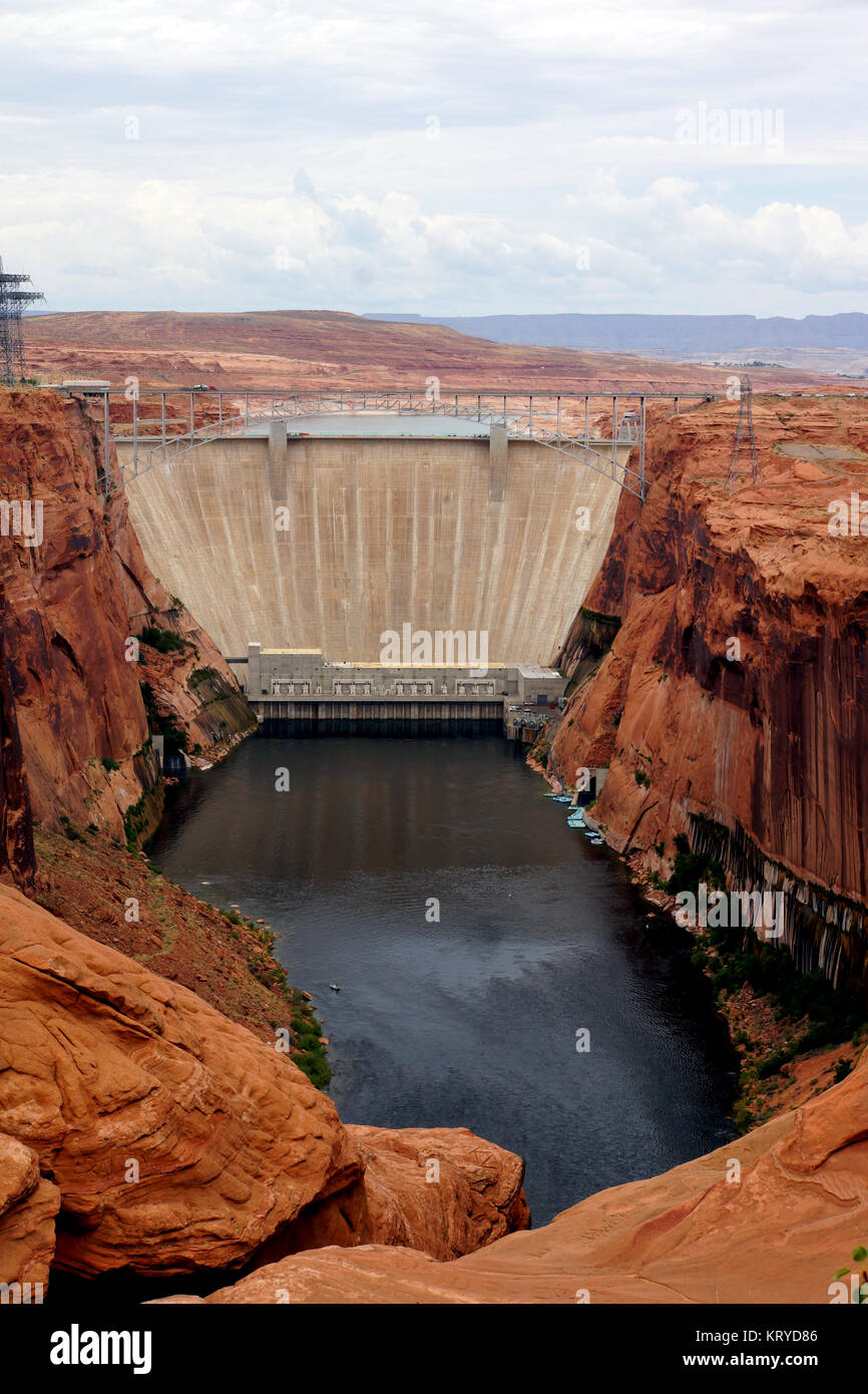 Aussichtspunkt Glenn Canyon Dam Overlook mit Blick auch Lake Powell ...