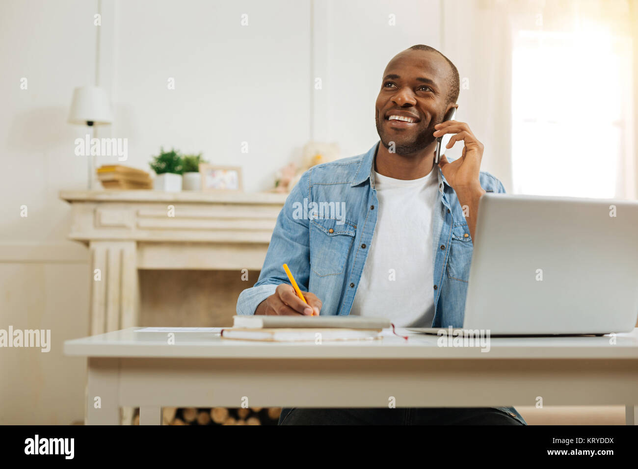 Employee race hi-res stock photography and images - Alamy