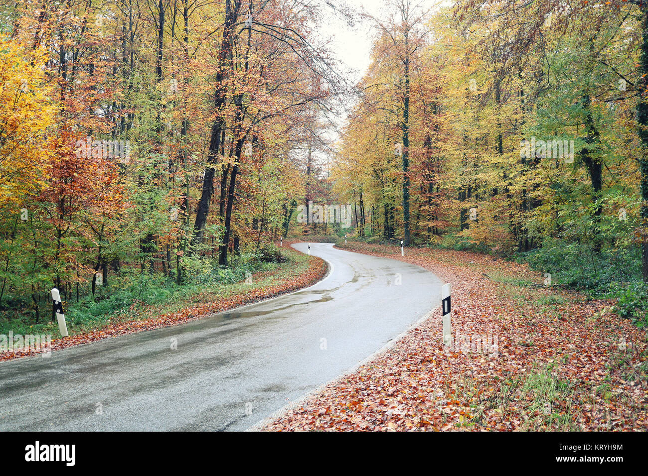 Smooth highway hi-res stock photography and images - Alamy