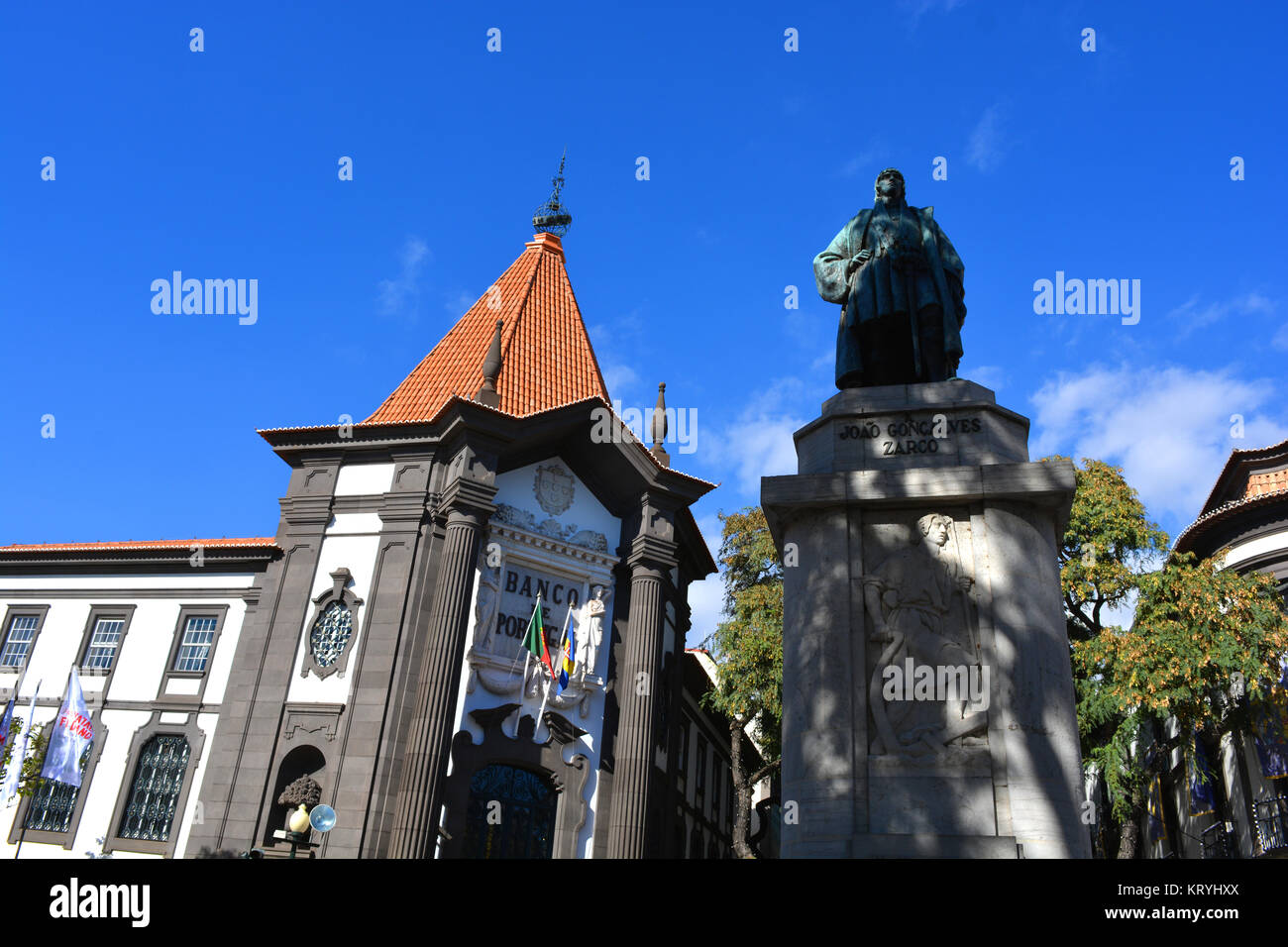 Banco de Portugal and statue of Joao Goncalves Zarco, Funchal, Madeira ...