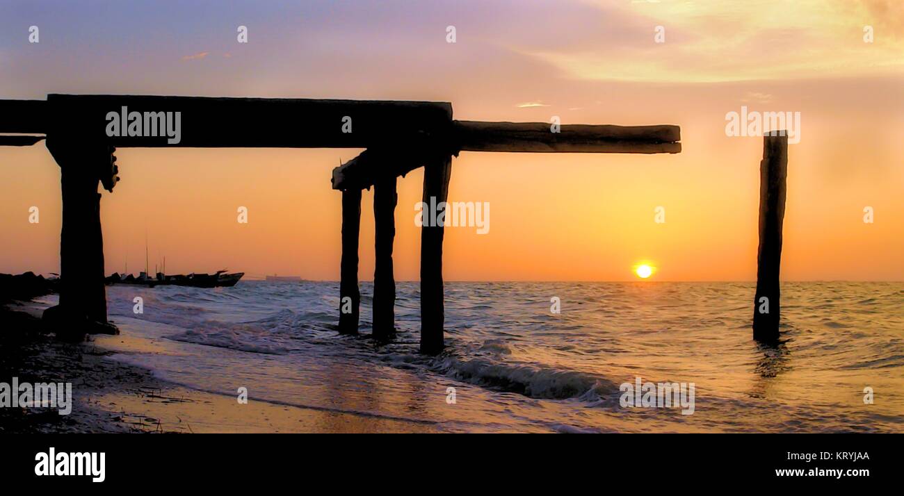 Sunset on the town of Progreso, on a Yucatan Peninsula Beach Stock ...
