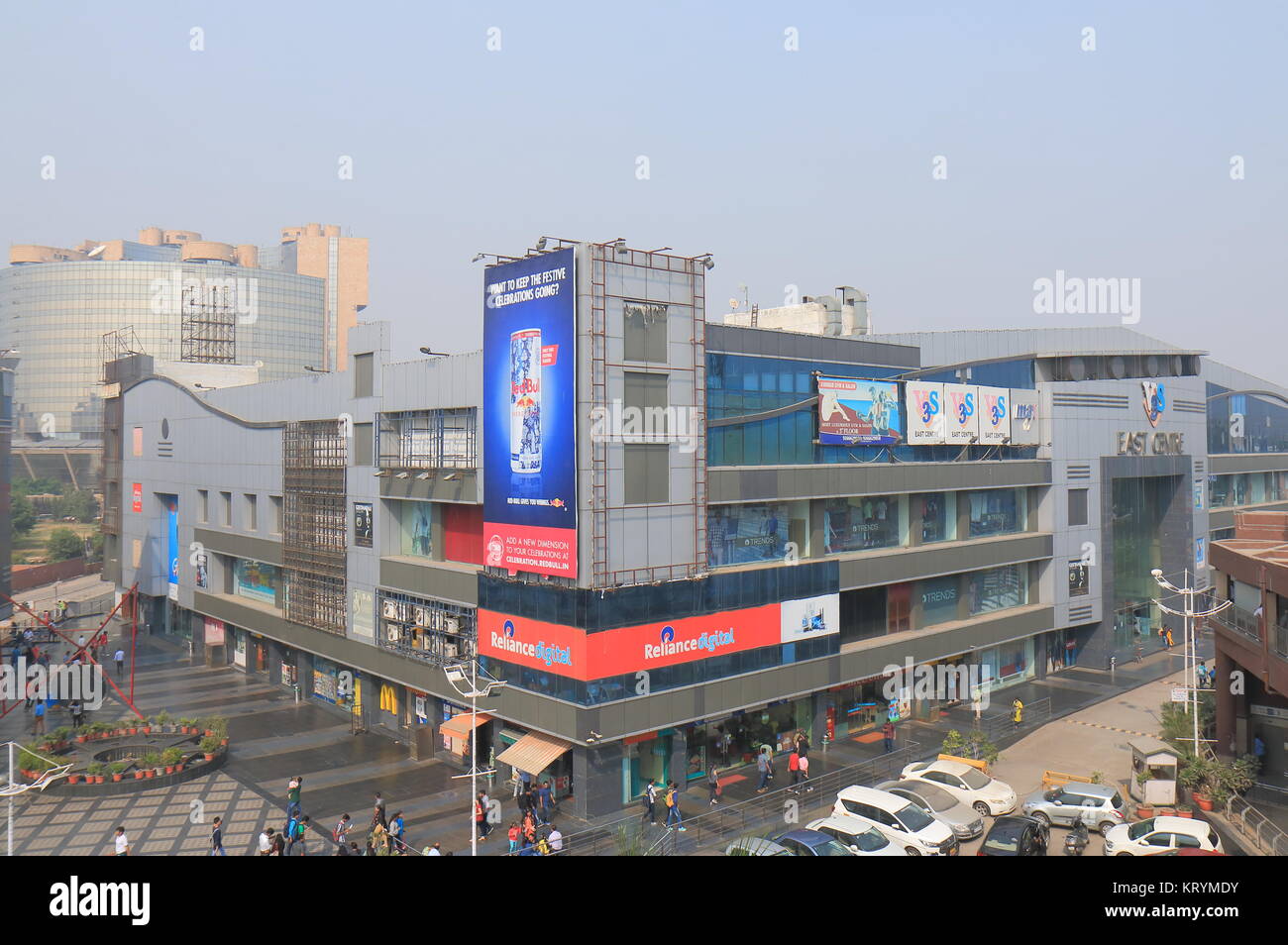 People visit V3S shopping mall in New Delhi India Stock Photo - Alamy