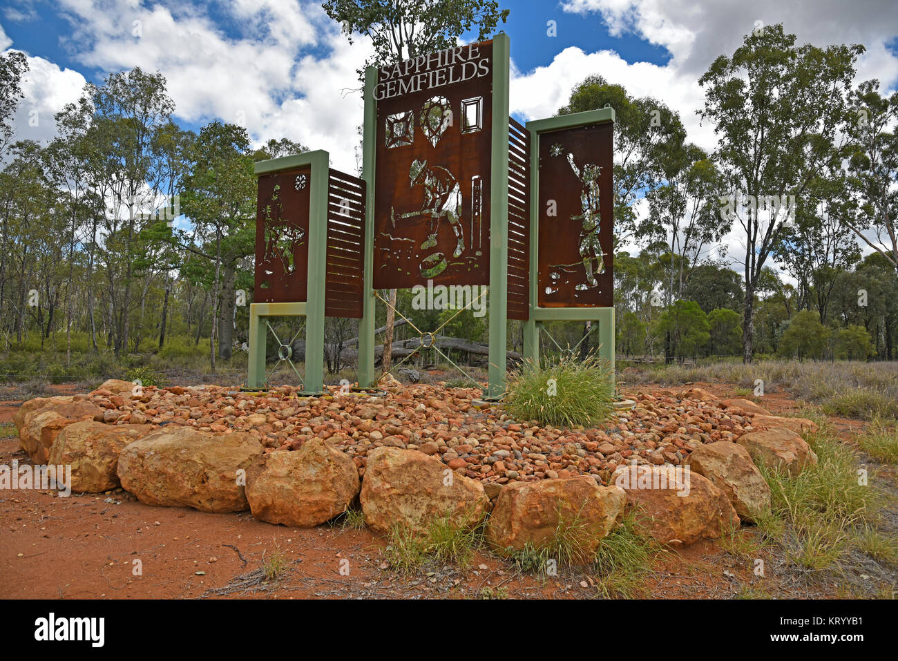 Fossick hi-res stock photography and images - Alamy