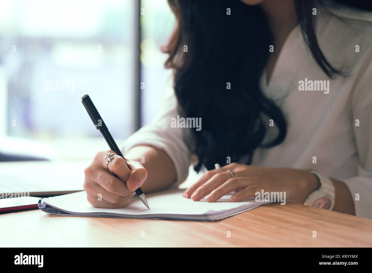 Woman handwriting hi-res stock photography and images - Alamy