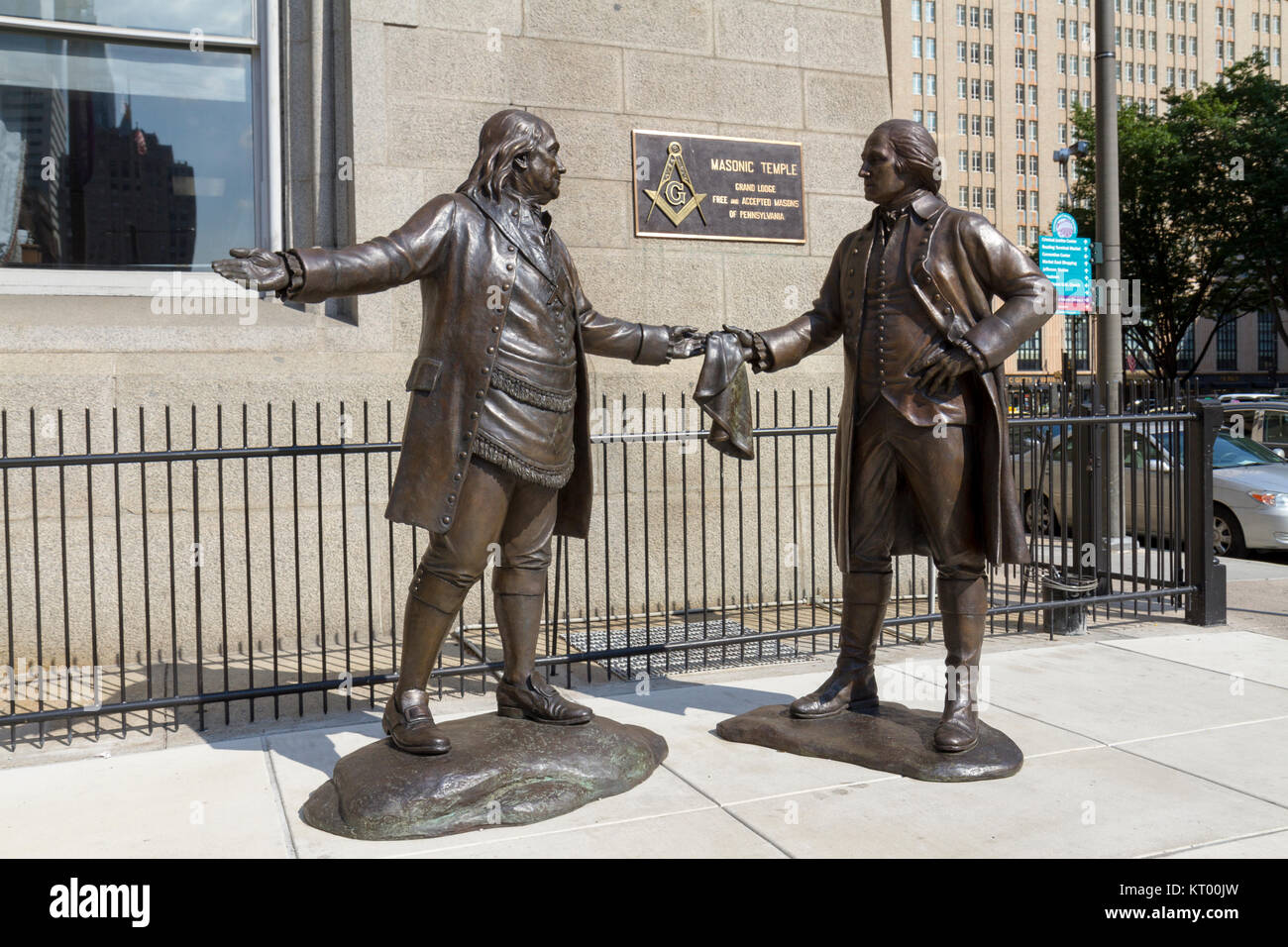"The Bond" by James West, a statue of Benjamin Franklin and George ...