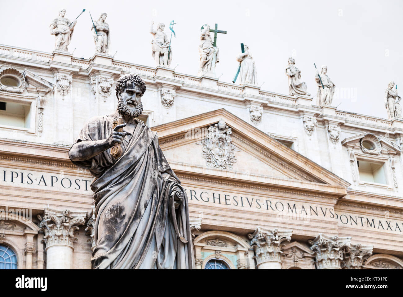 Saint Peter and St Peter Basilica in Vatican Stock Photo - Alamy