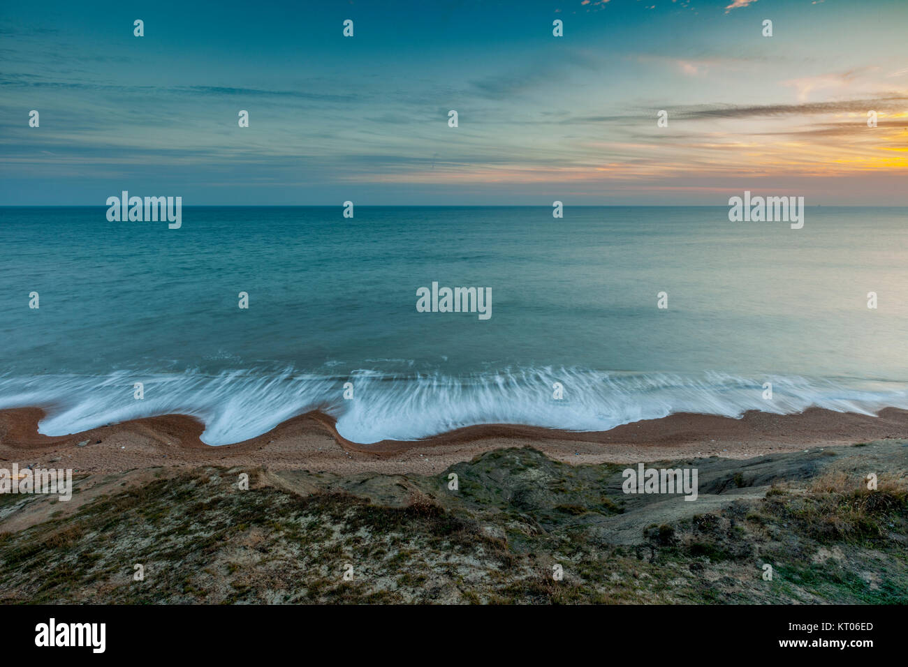 Isle of wight beach at sunset hi-res stock photography and images - Alamy