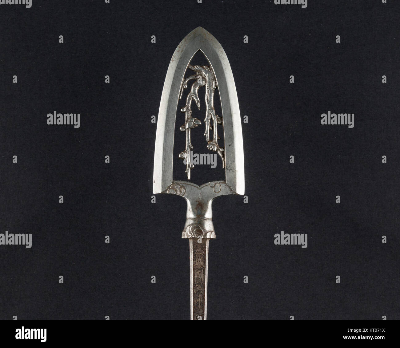 The Arrowhead (YanonC493) is an ancient artifact from the Native ...