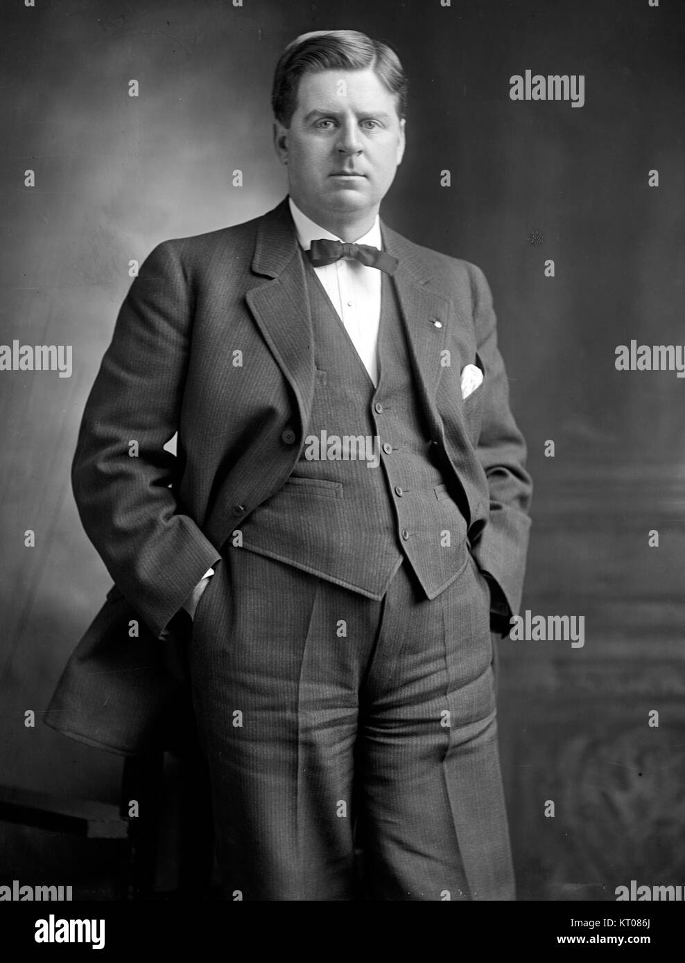 Creative art awards Black and White Stock Photos & Images - Alamy